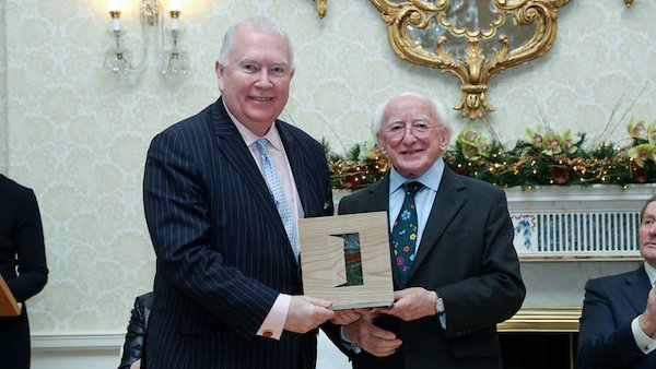 Robert G Kearns | Presidential Distinguished Service Award | Ireland.ie ...