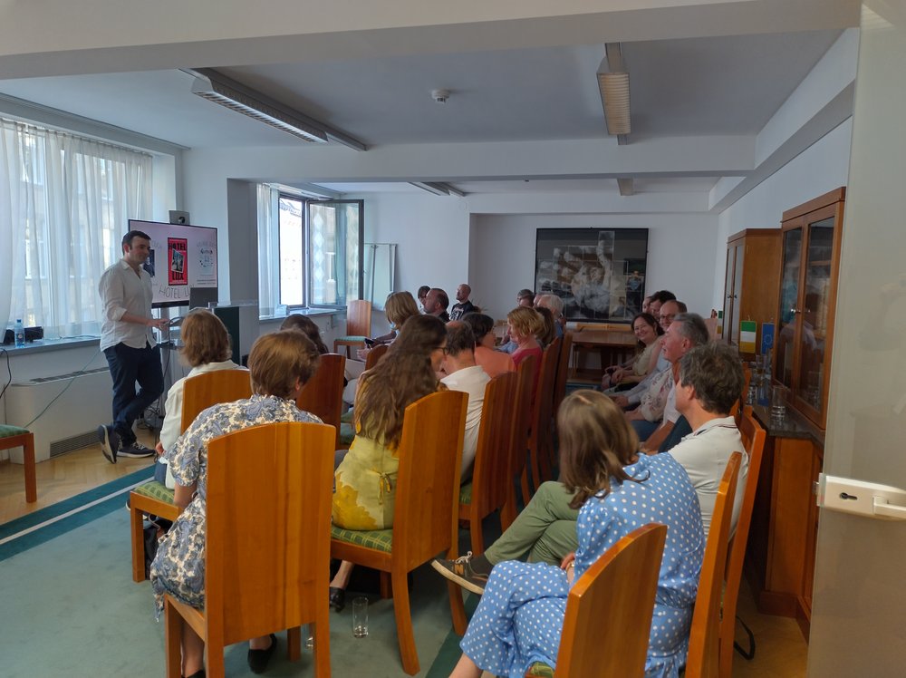 Dr Maurice Casey History Talk | Ireland.ie