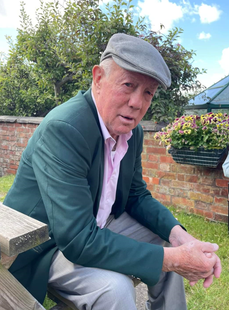 Australian life in the ‘60s; painting the Sydney Harbour Bridge ...