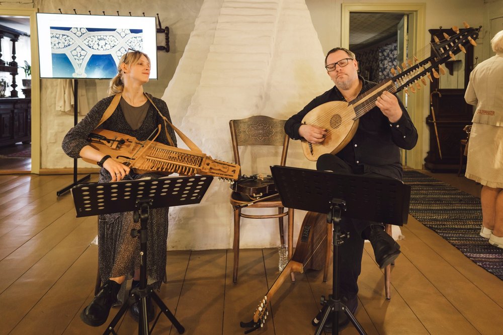 How Irish Lace Made Its Mark On Latvian Fashion | Ireland.ie